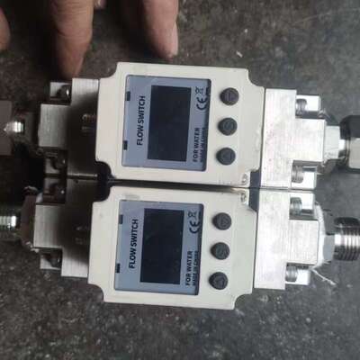 议价传感器,共2台，型号: TC6200-01-L040-E
