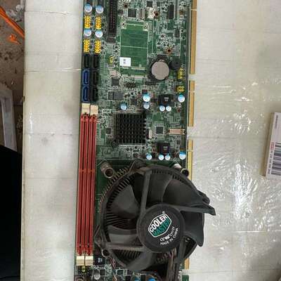 议价研控主板PCE-5126QG2，带i7-2600CPU，