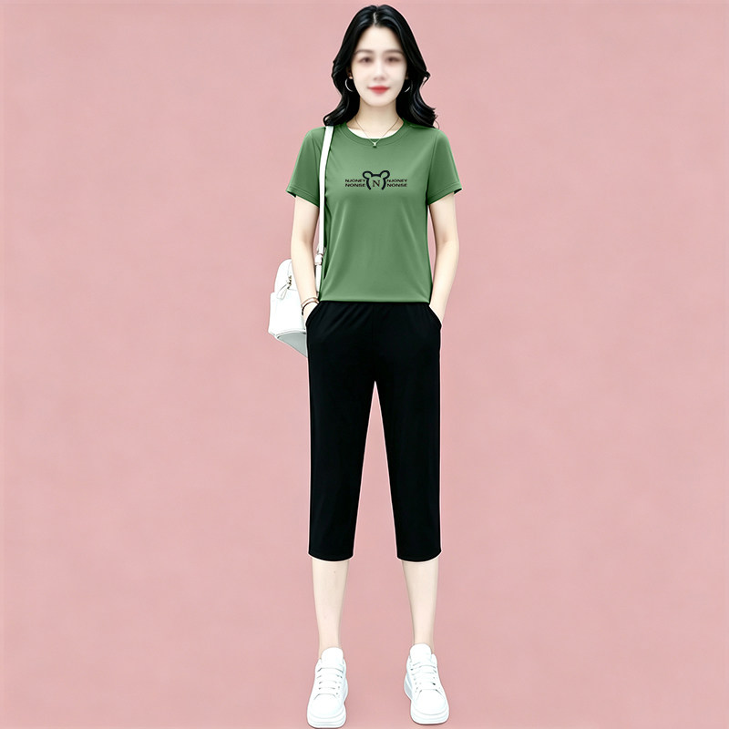 新颖小众款休闲套装成熟妈妈出游自在无束缚洋气七分裤T恤套装