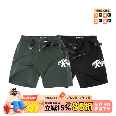 黑色短裤刺绣mcrew机能风
