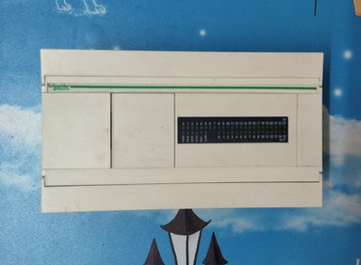 二手拆机施耐德PLC控制模块 TM2AMI8HT TWDLCAA40DRF