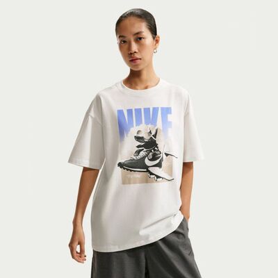 Nike/耐克 女装 休闲 T-SHIRT短袖针织衫 IR7588-121