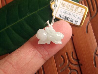 缅甸玉天然a货翡翠生肖兔