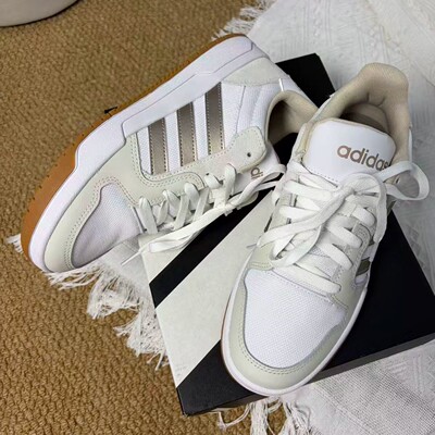 Adidas阿迪达斯男款巨好看鞋子
