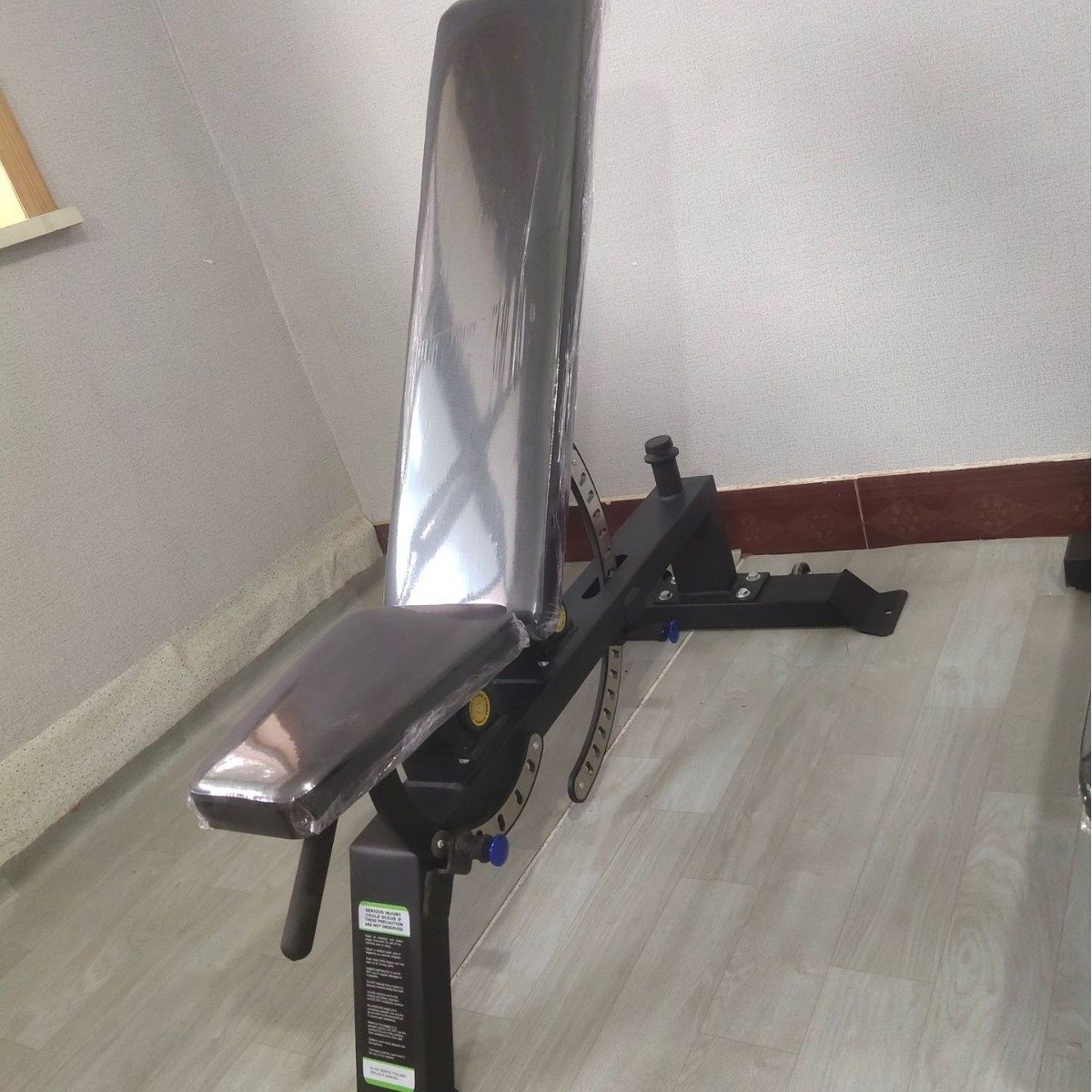 热销多功能哑铃凳商用倒立凳训练健身凳卧推凳杠铃凳家用厂家