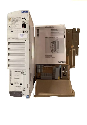 Lenze 8200 vector E82EV152_4C Frequenzumrichter 1,5 KW