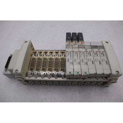全新 SMC VV5QC21-12C6FD0-15-BABD5B3F-N 歧管库存 K-2545