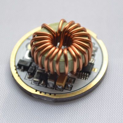 CREE-XMLT6U2L2单双锂通用LED恒流驱动带保护带记忆五档调光电路