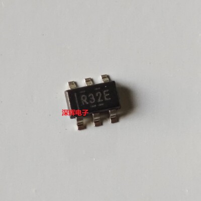 REF3233AIDBVR AIDBVT丝印R32E 电压基准IC芯片SOT23-6 可直拍