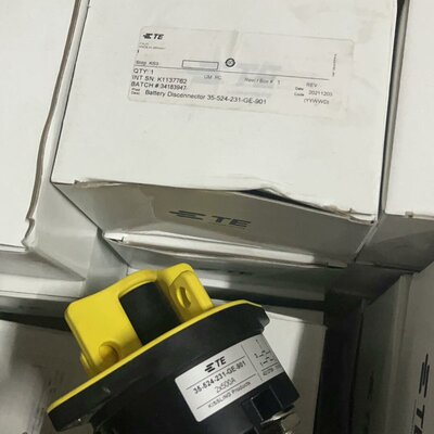 议价TE电池断路开关35-524-231--90135-524-231-90135524231901