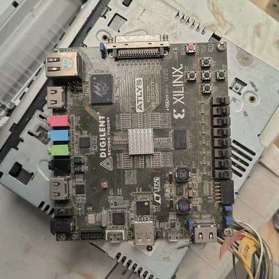 议价Digilent公司的Atlys Spartan - 6 F