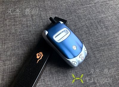 Motorola/摩托罗拉M388 商务手写大屏幕翻盖手 机