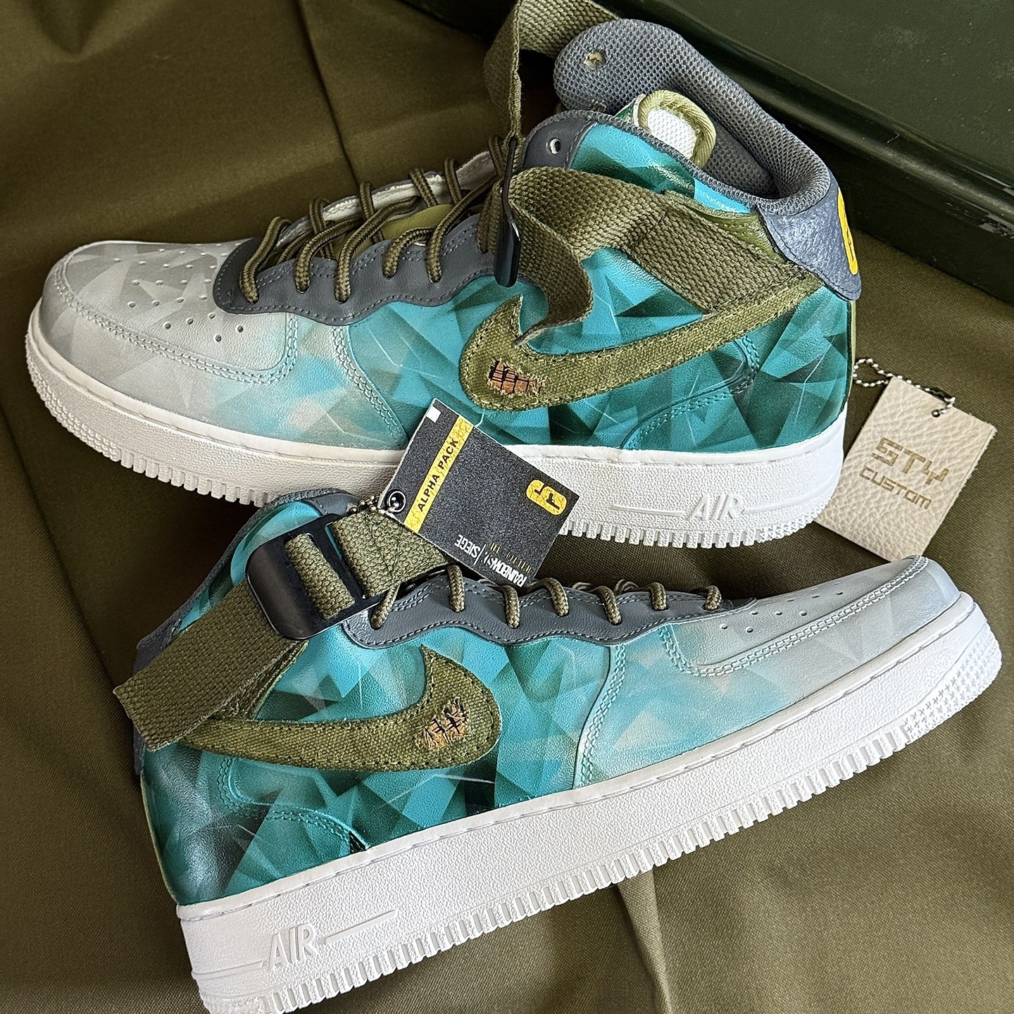 STY定制Nike air force 1 MID AF1耐克板鞋 彩虹六号联名墨冰皮肤