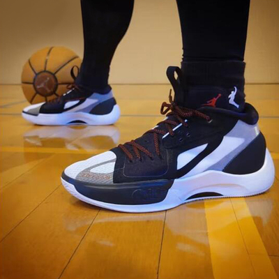 耐克男鞋JORDAN ZOOM SEPARATE东契奇气垫缓震实战篮球鞋 DH0248
