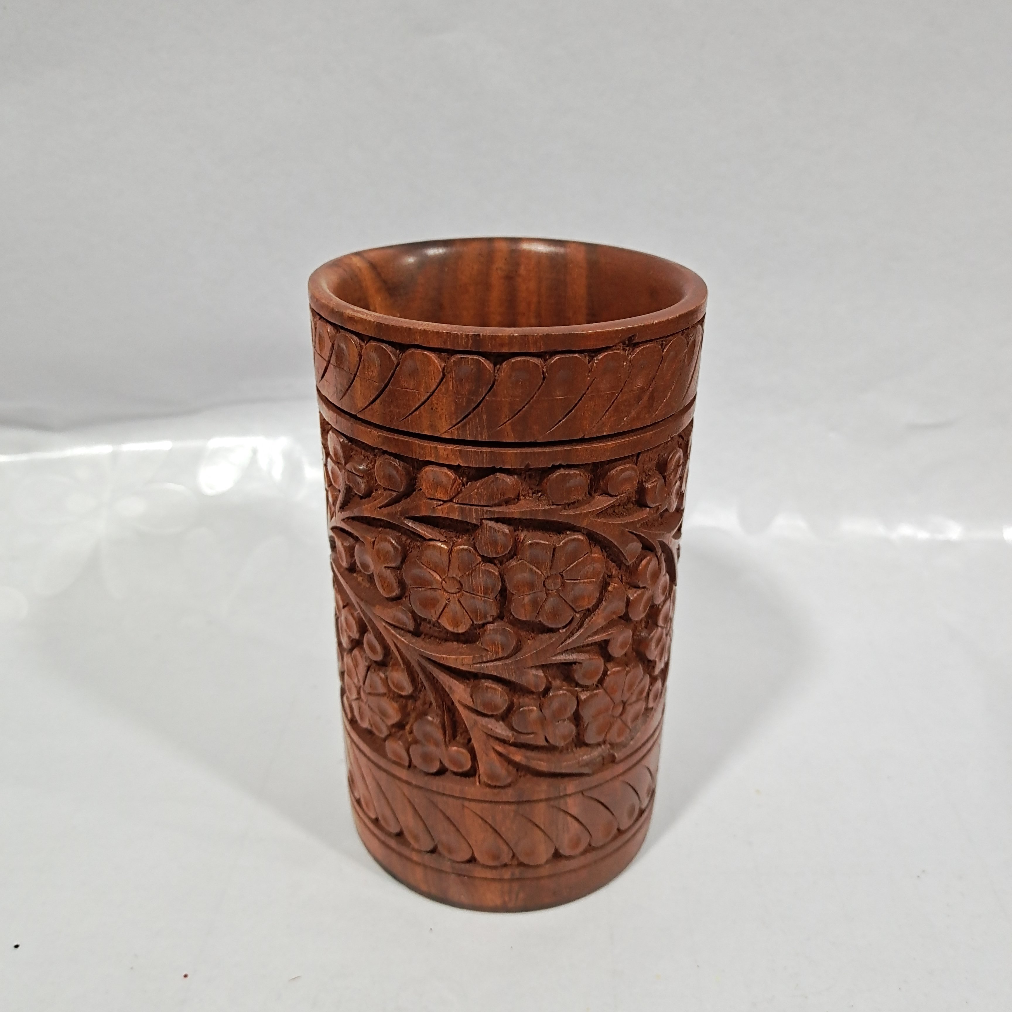 大号笔筒 木笔筒 巴基斯坦木雕 笔筒木 巴基斯坦工艺品