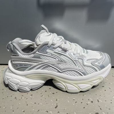 安踏2026春扶摇女复古厚底老爹鞋