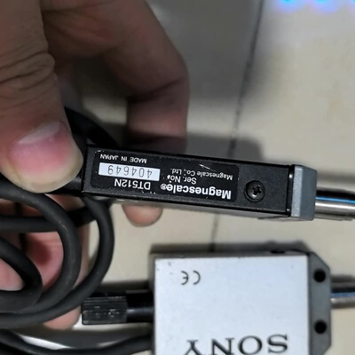 索尼(SONY)位移传感器，DT512N和DT12N头被剪断--议价商品