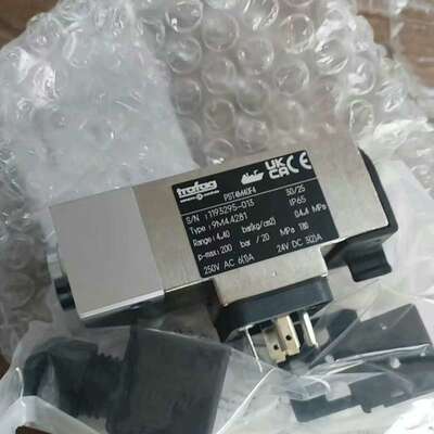 TRAFAG压力传感器PST4M40F4，型号9M4.428--议价商品