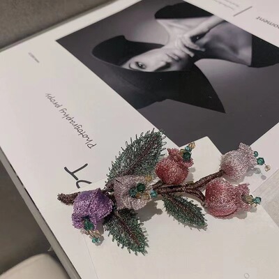 纯手工编织风铃花胸针刺绣别针胸花衣饰配饰饰品气质成熟优雅送礼