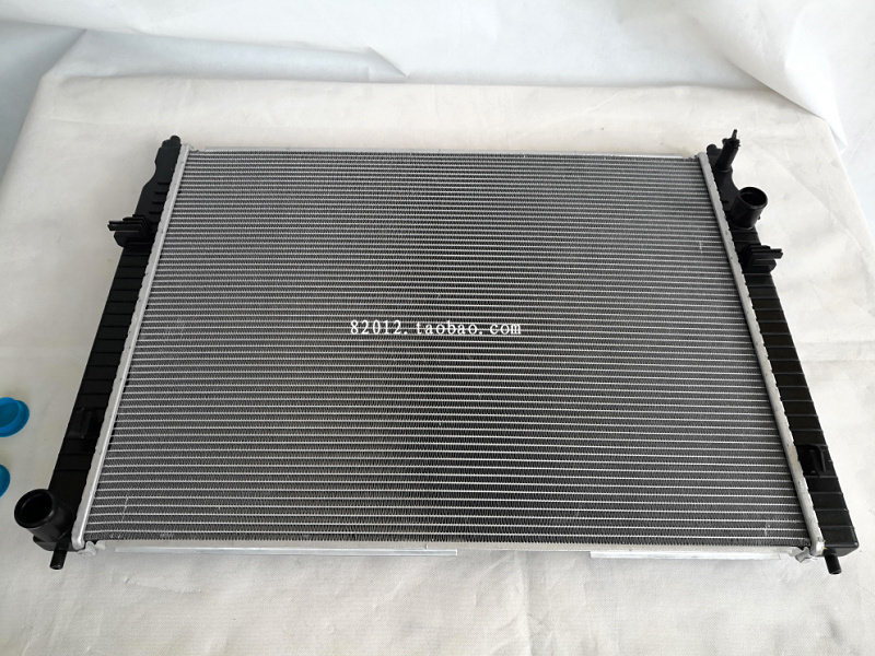 长丰猎豹CS10水箱 CS10散热器总成 CS10水箱总成 冷却器总成原厂