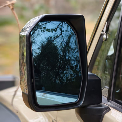 适用丰田LC71/76/78/79新款车型防眩目大视野蓝光后视镜片一对装