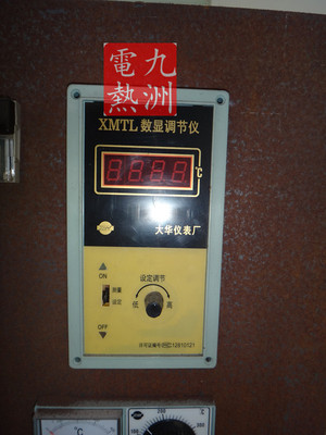 直销XMTL-152竖式数显温度控制仪 温控器 烘箱温控表 数显温控表