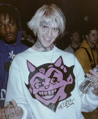 潮流宽松休闲圆领卫衣