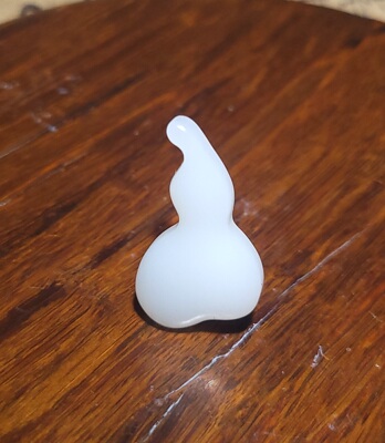 YQ030903 新疆的猫4.2克细腻熟润纯美新疆且末羊脂白玉葫芦