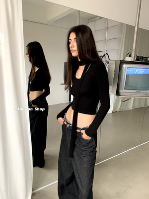 Lonslan大U领修身显瘦打底衫