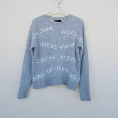 正品超值女冬含兔毛双色圆领毛衣