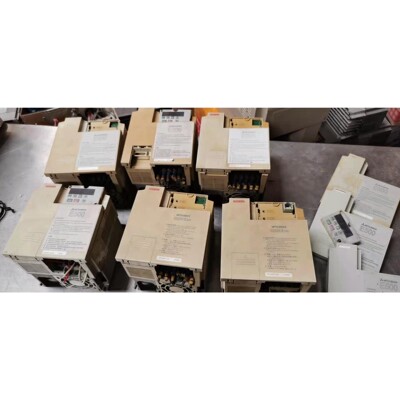 三菱变频器FRE5402.2KCHT分别型号 实物咨询维修