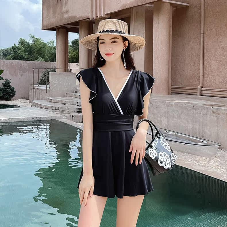 新款时尚连体大码游泳衣女保守遮肚显瘦裙式遮肉防走光平角裤温泉