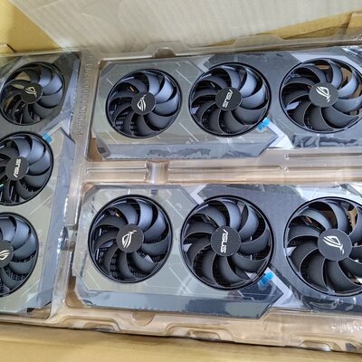 华硕ROG MATRIX-RTX 2080ti骇客散( 议价）