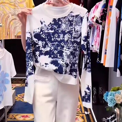 秋季新款水墨风印花时尚轻奢气质长袖T恤