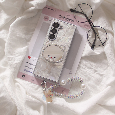 ins韩系羽纱极光镭射补妆镜子小熊适用三星ZFOLD7手机壳fold5折叠屏FOLD6手链fold4外壳W22/W23/W24保护套女