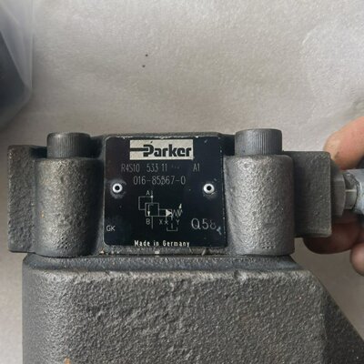 议价Parker R4S10 533 11 A1（零件号：016