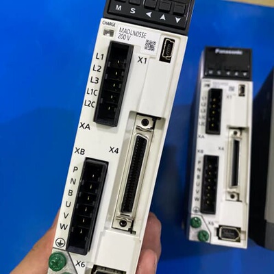 议价松下A6 100w伺服驱动器MADLN05SE、成色可充新