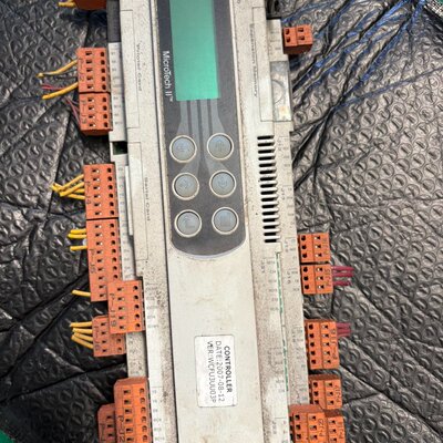 议价麦克维尔螺杆机主板，型号PCO2MQ3BL0，MicroTe可维修