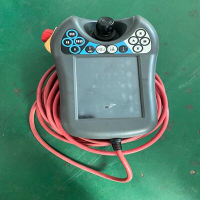 ABB机器人示教器DSQC 679  3HAC028357-