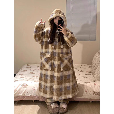 可爱甜美连帽格子珊瑚绒睡衣女