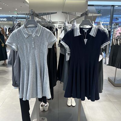 UR国内2026春夏女装都市条纹撞色POLO领超短连衣裙UYU760034