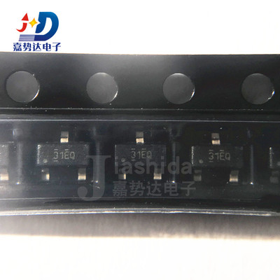 REF3130AQDBZRQ1 REF3130 丝印：31EQ 电压基准芯片 SOT-23 全新