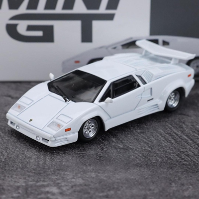 MiniGT白色兰博基尼