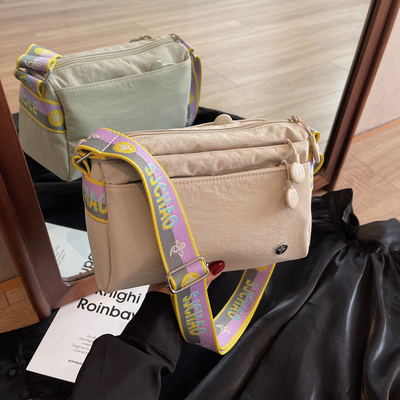 斜挎包女旅行小包轻便户外登山包