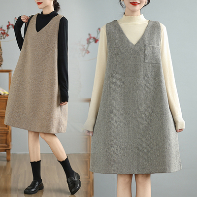 灰色毛呢背心高端连衣裙2024秋冬新款V领无袖中长款外穿马甲裙女