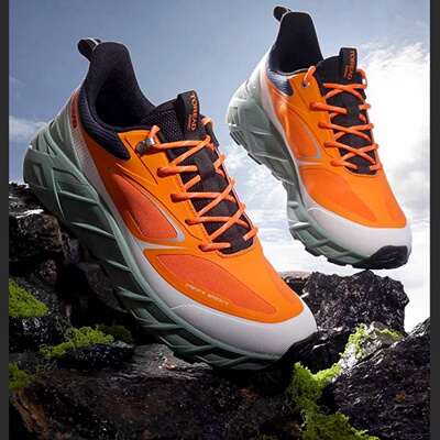探路者透气耐磨登山徒步鞋