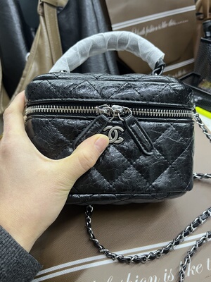 高级感小香风绒面盒子包手提包可爱链条斜挎包手机包梦迪尔70078