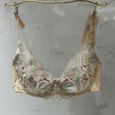 LC13RZ1爱慕高端LACLOVER兰卡文鎏金花影奢华刺绣女超薄杯文胸。