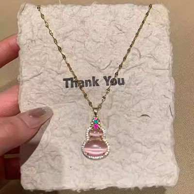 粉色玉葫芦吊坠项链女款2025新款轻奢小众清冷感锁骨链中式风配饰