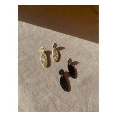 playdate复古天然石不规则耳钉